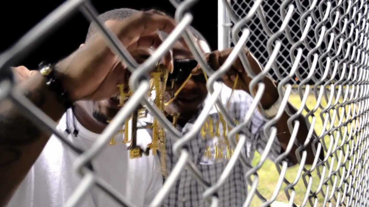 CW THE FATMACK-CHASING DAT PAPER FEAT A-DUB *TRIPLE H ENT* - YouTube