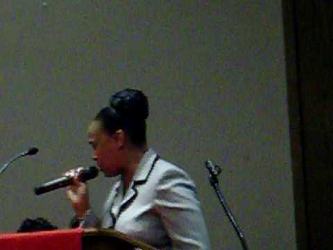 Evang. Krista Tyson singing - YouTube