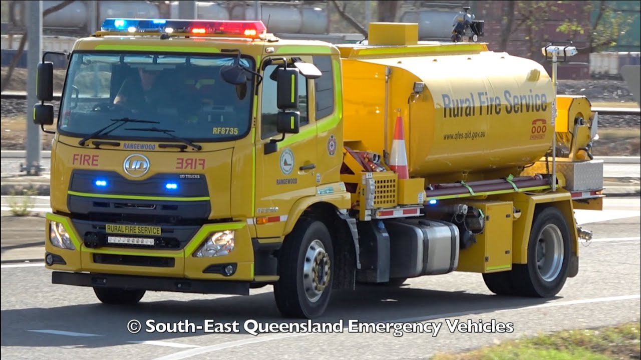 QFRS - 114A and NA2 Responding (Townsville) | RFSQ - BLRD51 and RANG71 ...
