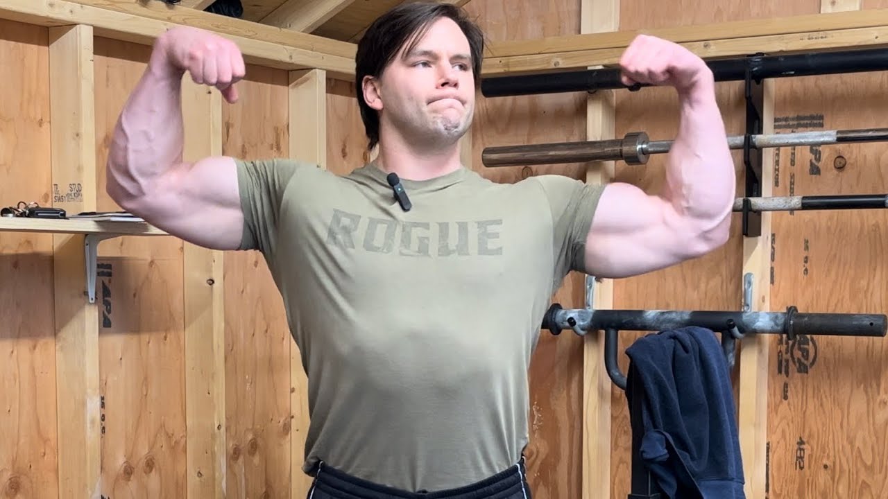 Mind blowing pump achieved after back and biceps home workout natural ...