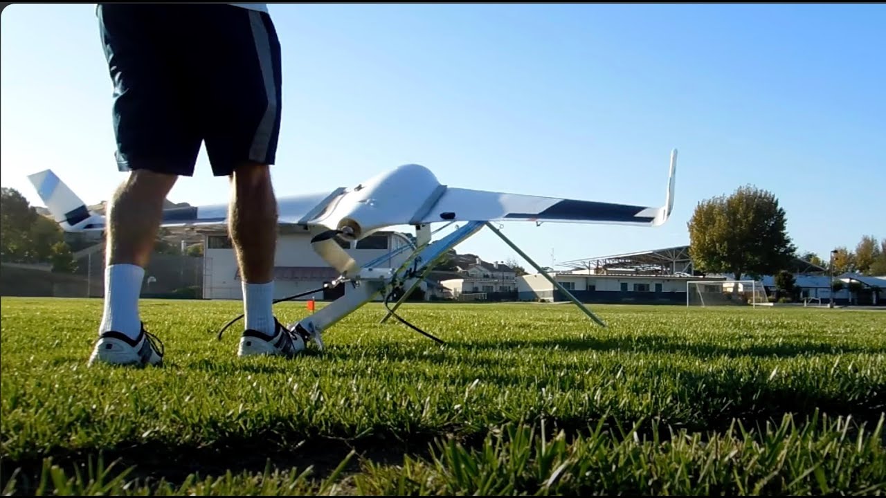 Drone / UAV Catapult Rail Launcher (launching an X8 flying wing drone ...