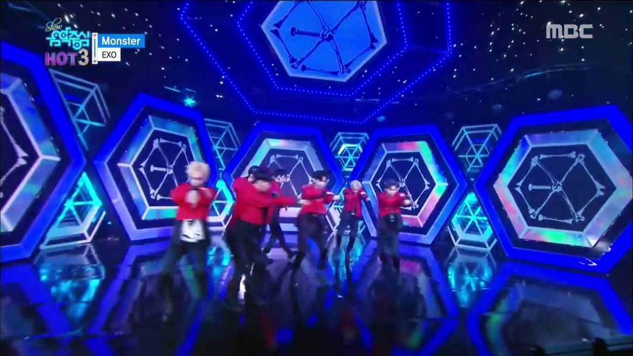 EXO (엑소) - Monster (몬스터) Lay Focus Compilation - YouTube