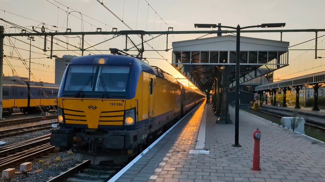 NS Vectron + IC Berlijn vertrekt van station Hengelo! - YouTube