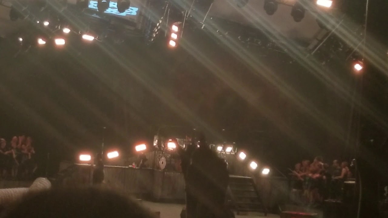 Breaking Benjamin - Ben Shares Funny Story Live!!! - YouTube