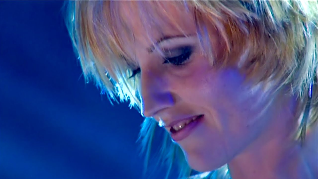 New To YouTube: The Cranberries - Out of Ireland Interview & Clips ...