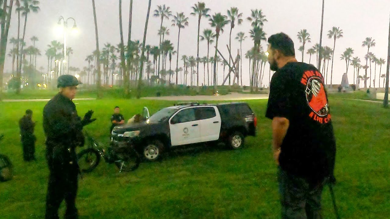 Mad Dog Dragon Confronts Police during Arrest at Venice Beach - YouTube