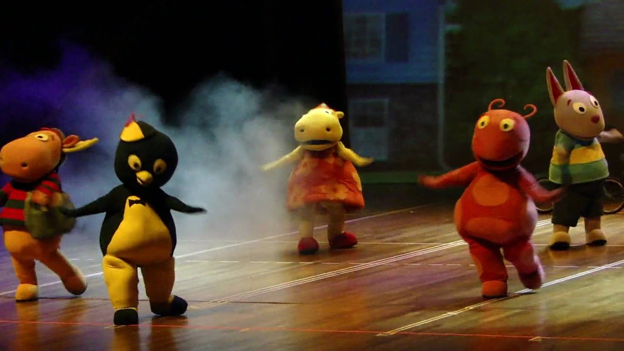 Backyardigans live Curitiba - YouTube