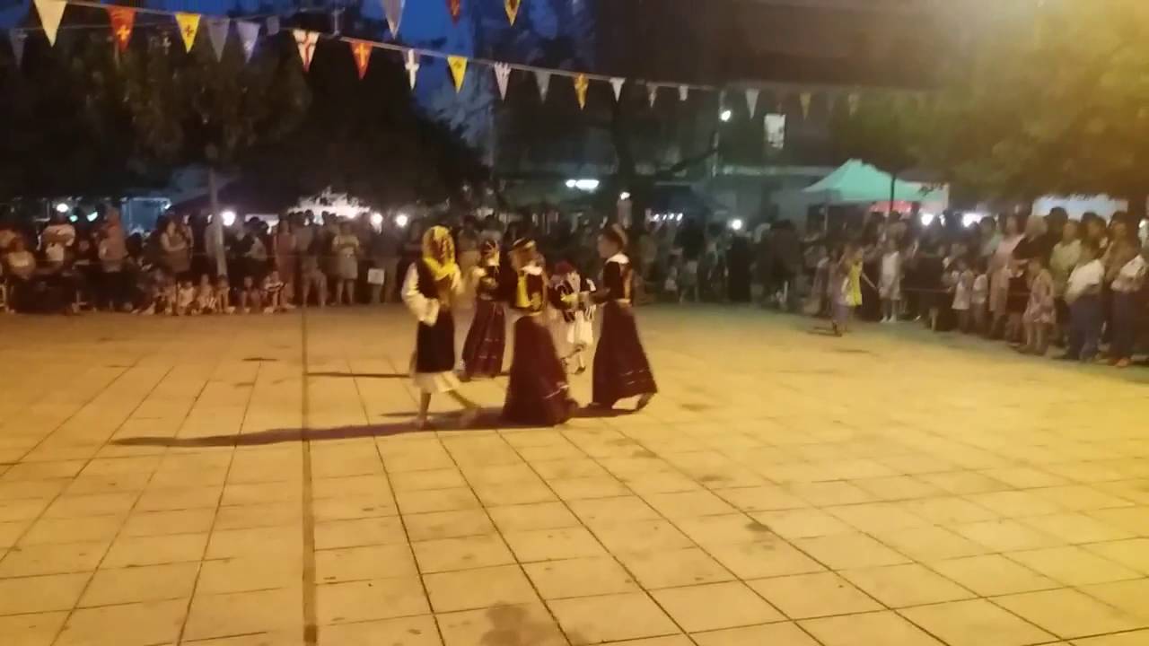ΠΑΡΑΔΟΣΙΑΚΟΙ ΧΟΡΟΙ -- ΙΕΡΟΣ ΝΑΟΣ ΑΓΙΑΣ ΤΡΙΑΔΟΣ ΖΑΡΟΥΧΛΕΪΚΩΝ ΠΑΤΡΩΝ ...