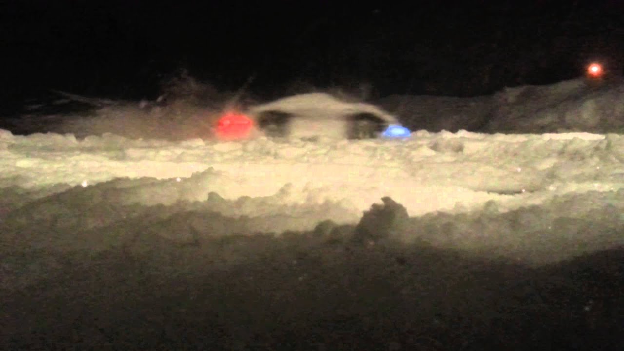 Exceed drift star with snow tires - YouTube