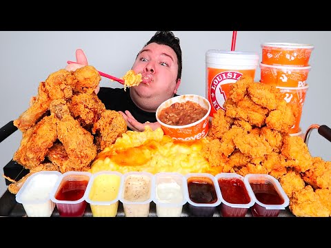 Trying Popeyes New Mac 'N Cheese • MUKBANG