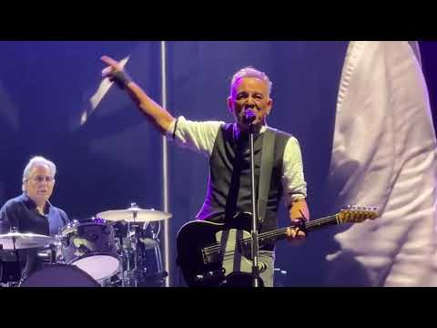 Long Walk Home -Bruce Springsteen Aug 21, 2024 Citizens Bank Park ...