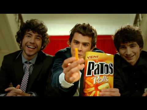 Beren Saat 2011 Patos Rolls comercial