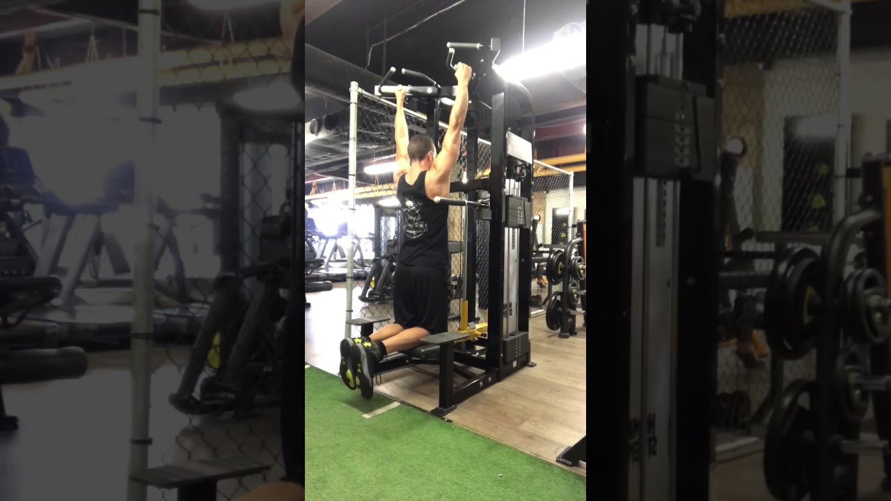 Machine Assisted Neutral Grip pull-up - YouTube