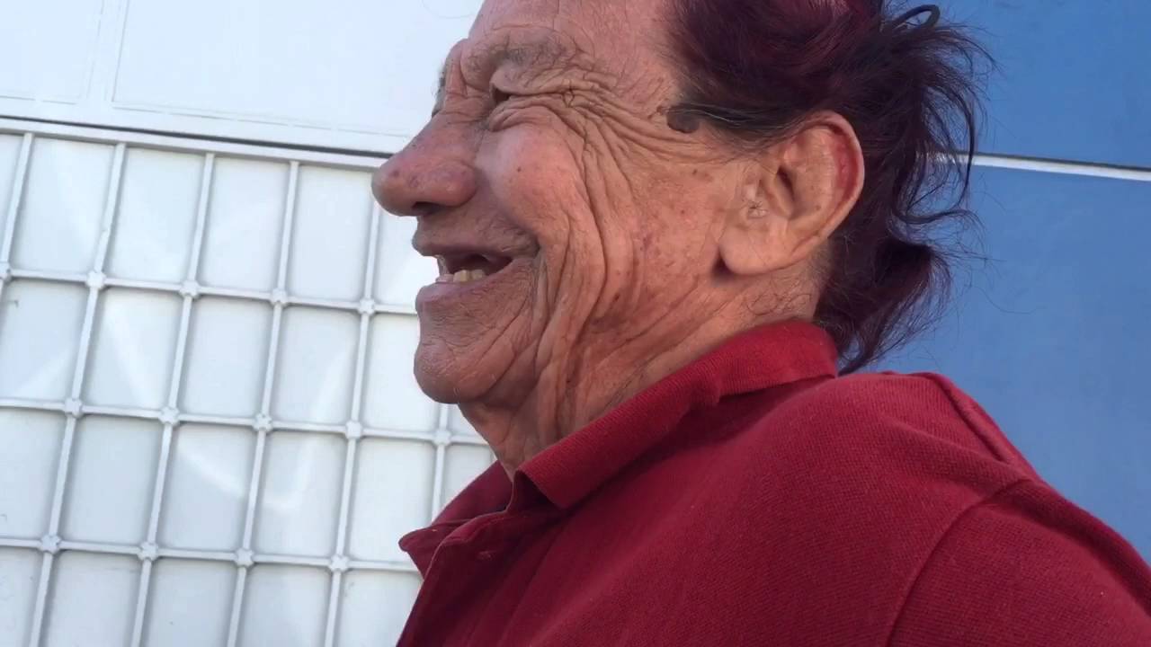 Gilberton el joto de tierra blanca (el moco de guijolo) - YouTube