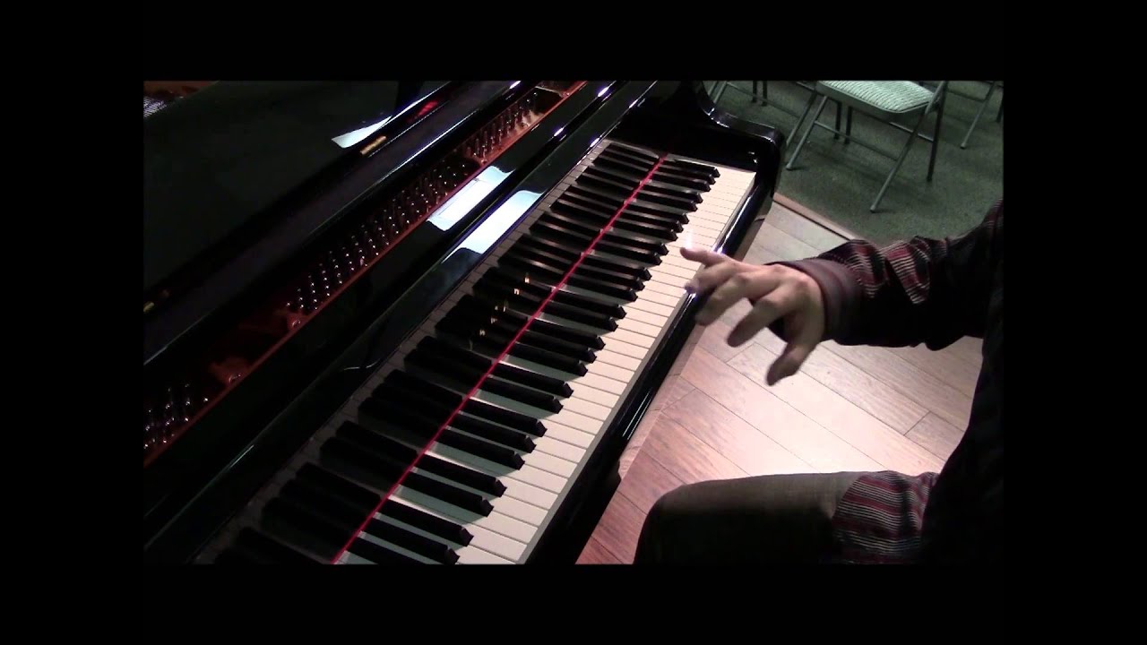 How to play quickly repeated notes on piano - YouTube