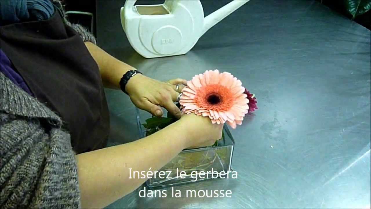 Composition gerbera et lierre - YouTube