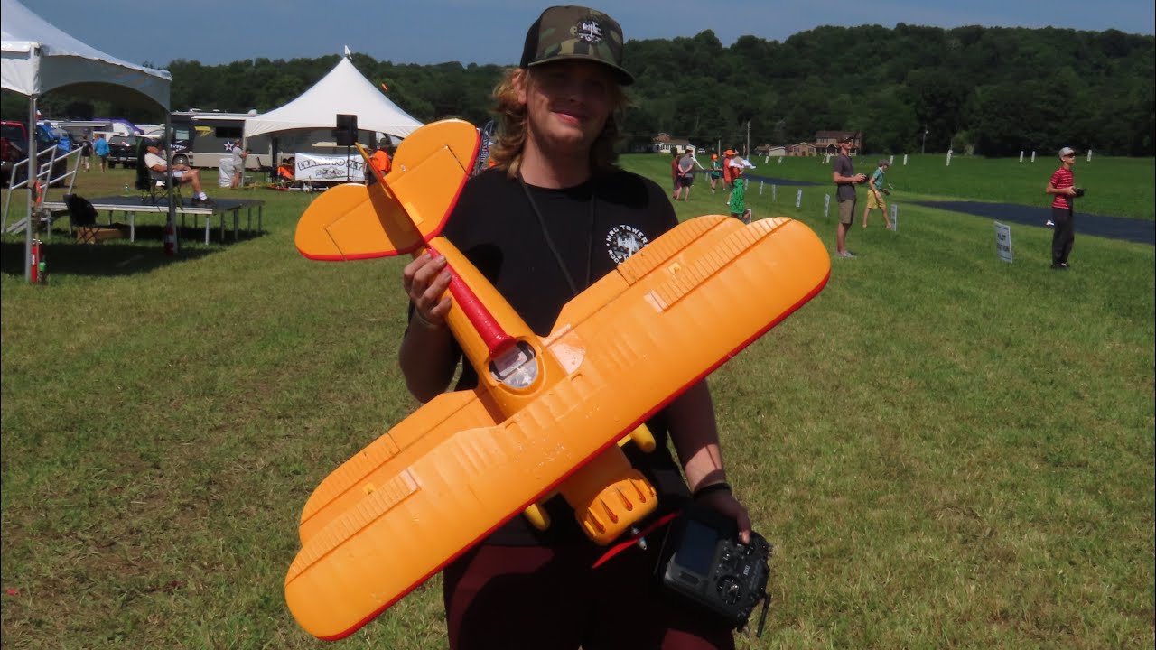 Waco Biplane Flite Fest 2025 Day 2 - YouTube