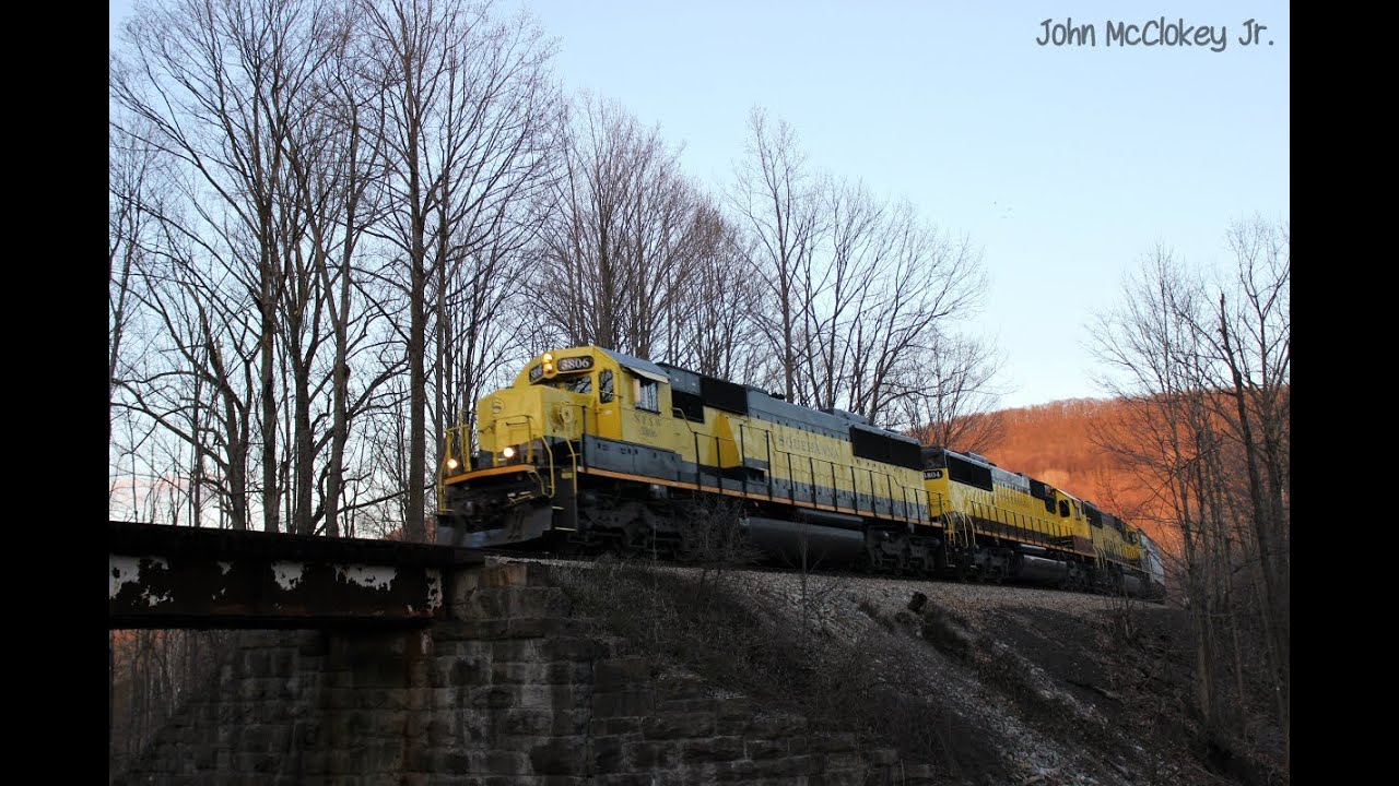 NYS&W SD40T-2 3016 leads the NYS&W SU-99! - April 5th 2013 - YouTube