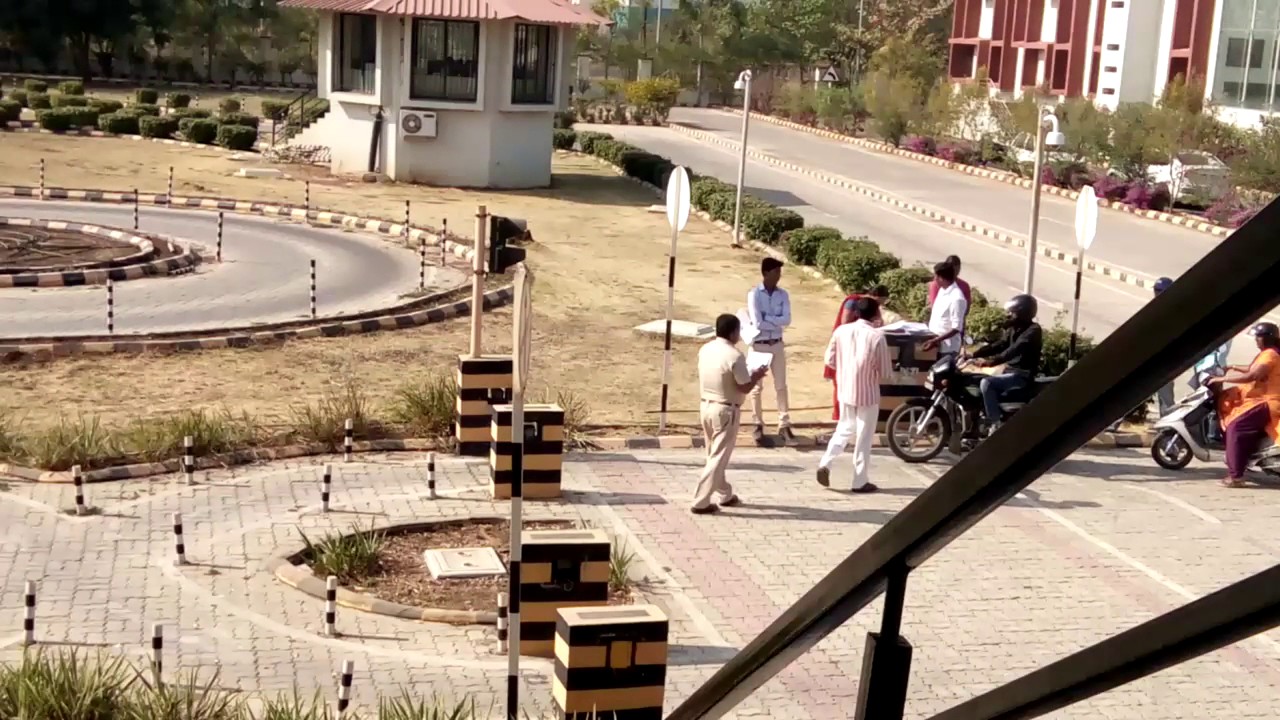 Trial for licens in baramati rto SK - YouTube