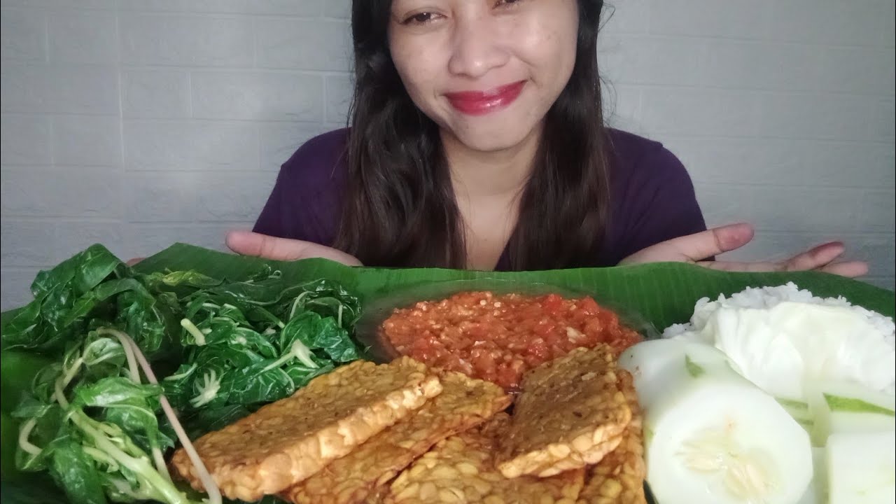 Tempe Goreng, Timun, Daun Singkong rebus, Sambal Terasi 🔥 - YouTube