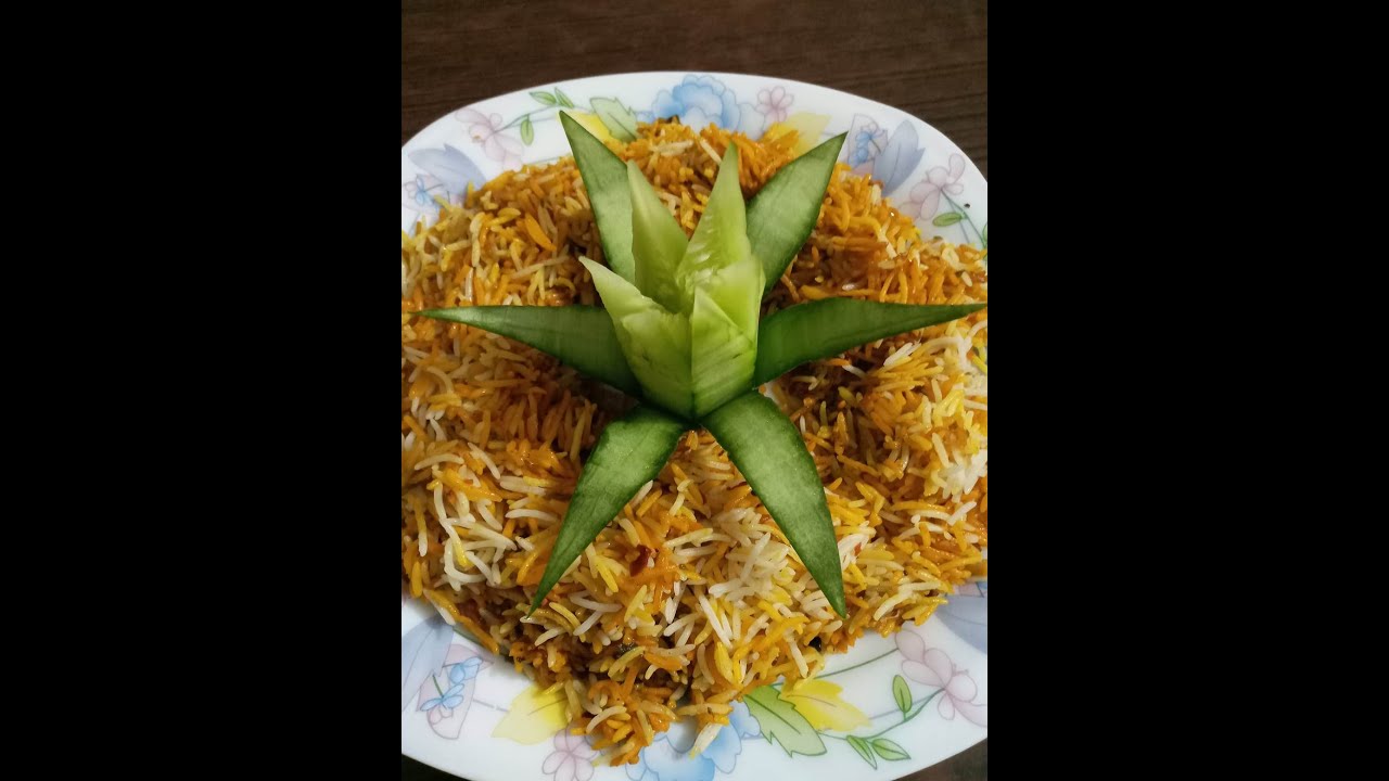 cucumber decoration with biryani😉😉😉 by salad factory... - YouTube