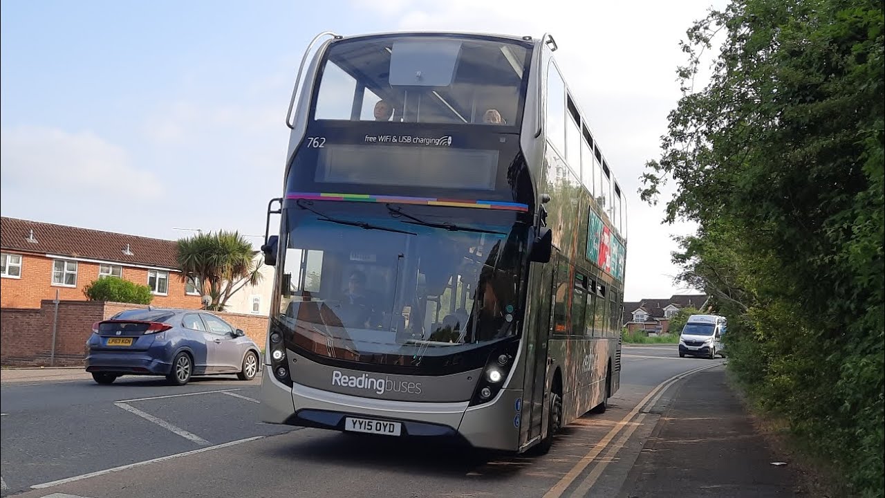 Reading Buses ADL Enviro400 MMC 762 (YY15OYD) On Route 21 To Lower ...