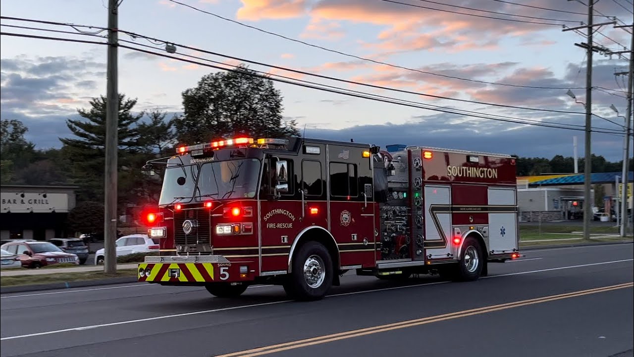 Southington Fire Department Squad 5 responding with Major Q2b and Yelp ...