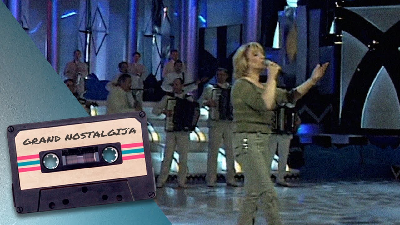 Vera Matovic - STA TI MOJA BLUZA SMETA (Grand Nostalgija 2003) - YouTube
