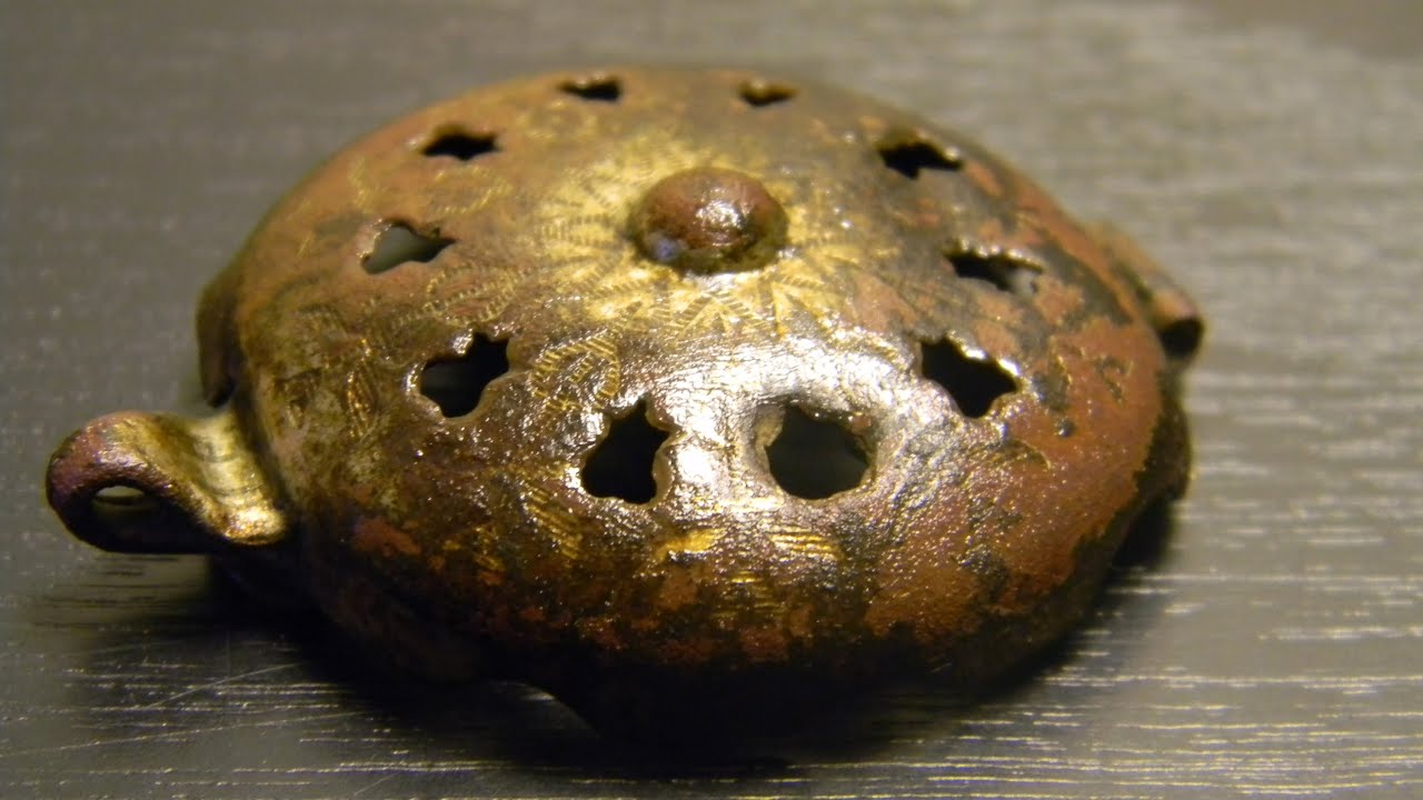 Metal Detecting - Where Harmonicas Go To Die. - YouTube