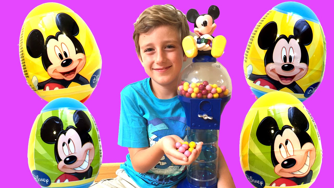 Mickey Mouse Gumball Machine Review - Gum Machine From Disney Store ...