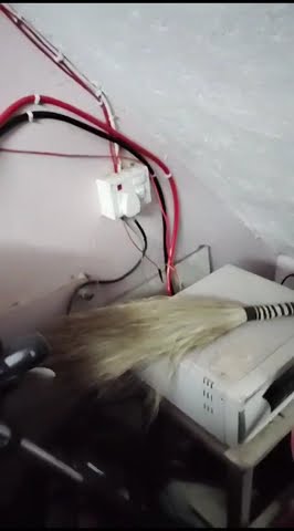 Solar charge controller best performance asha power - YouTube