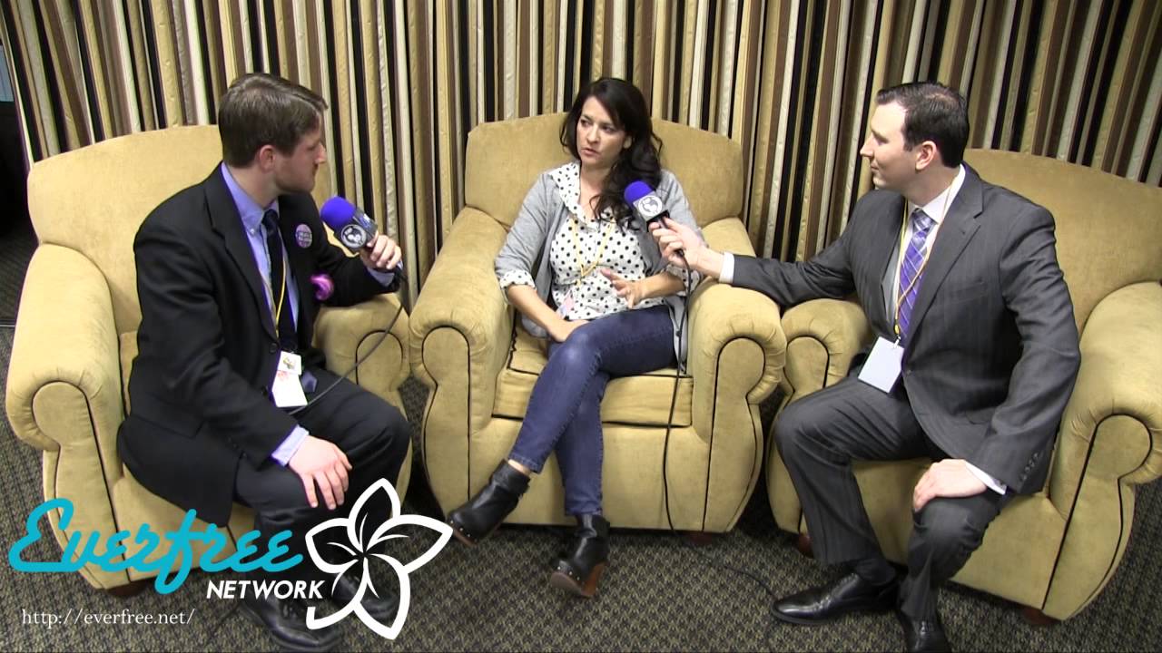 Cindy Morrow Interview - EQI - Las Pegasus Unicon 2013 - YouTube