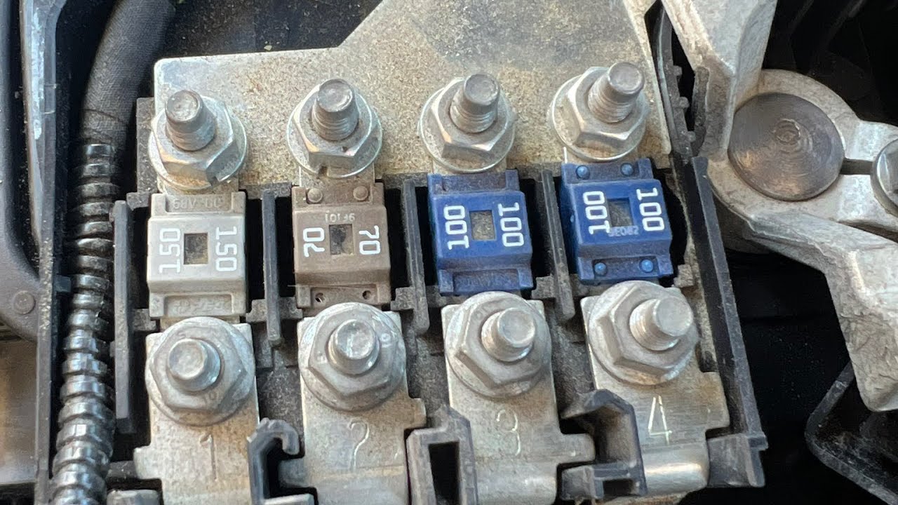 2020 GMC Acadia 3.6L P0494 P0553 U0632 cooling fan not working - YouTube