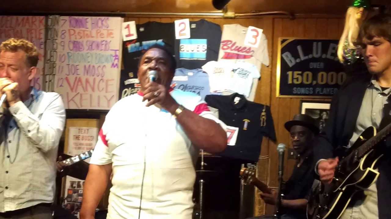 Willie Buck - Sweet 16 - YouTube