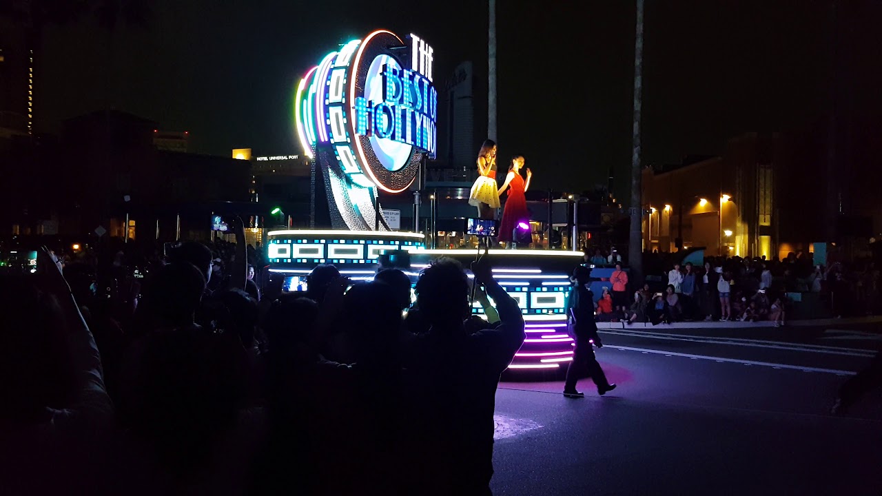 Usj night parade pt-1 - YouTube