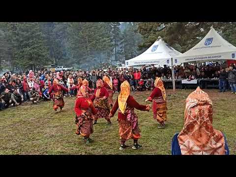 Eğriova yayla festivali Karaşar Bayan folklor ekibi oğlan deli deli kızlar deli deli Dert olurda