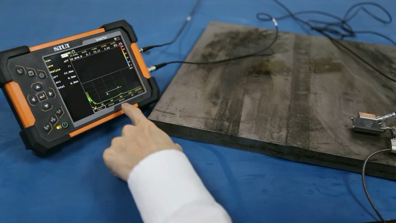 UT B-Scan par Ivan - YouTube