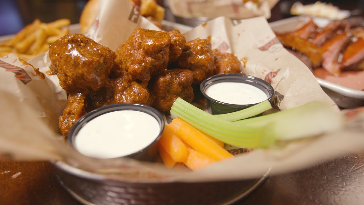 Chicago's Best Outrageous Eats: Jake Melnick’s Corner Tap - YouTube