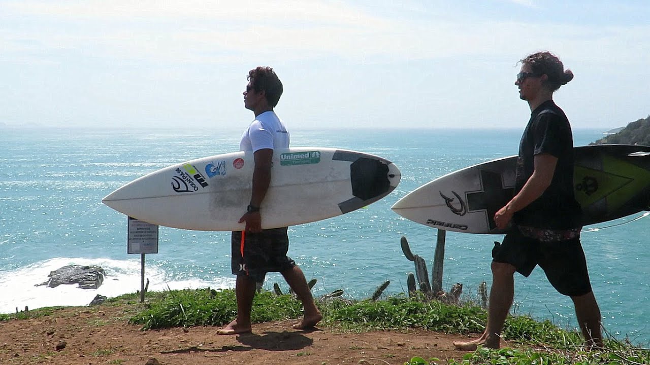 Eric Barros e Victor Valentim // Quebração em Arraial - YouTube