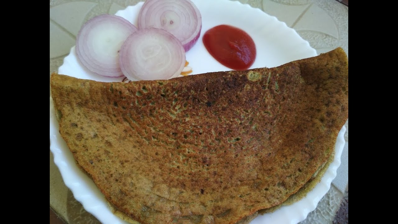 Pesarattu recipe/crispy and healthy breakfast/hotel style moong dal ...