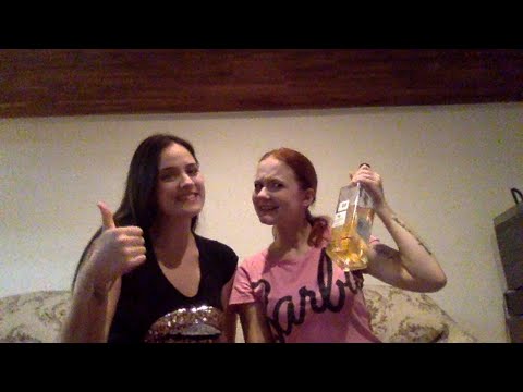 VERDAD O BEBER con UNA BELGA MEXICANA