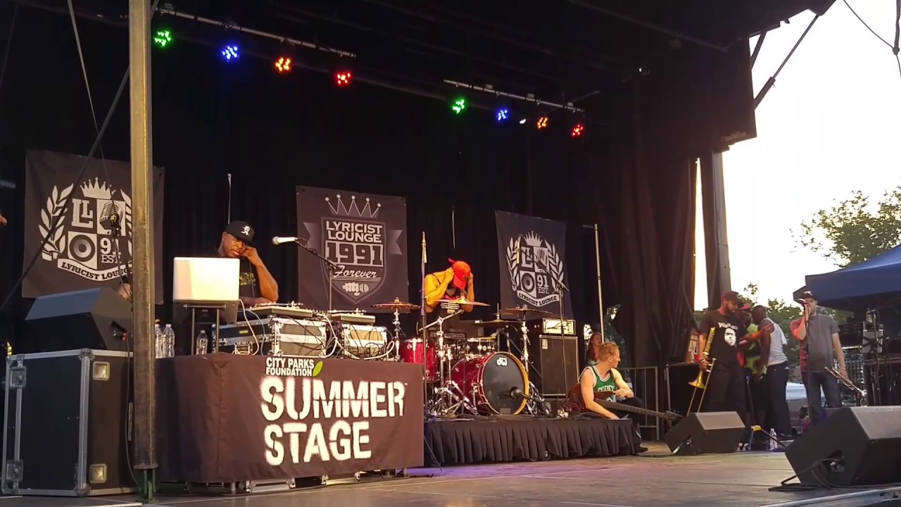 LIL FAME OF M.O.P. WITH DJ PREMIER AND THE BADDER BAND AT SUMMER STAGE ...