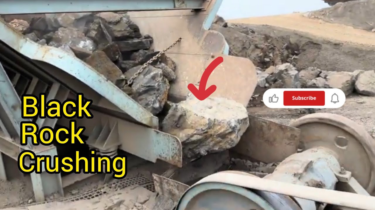 Big Rock Stuck Dangerous Attempt by Worker! Satisfying Stone Crushing ...