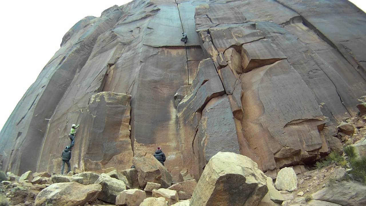 Super Crack - Indian Creek, UT - YouTube