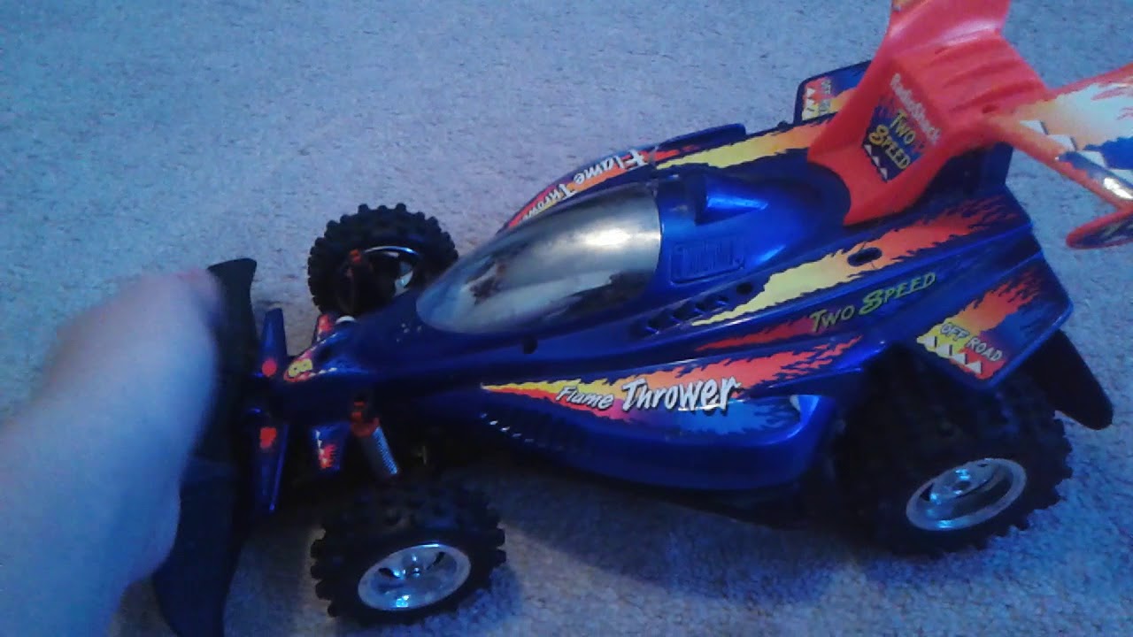 1998 radioshack flamethrower buggy rc review pt1 - YouTube