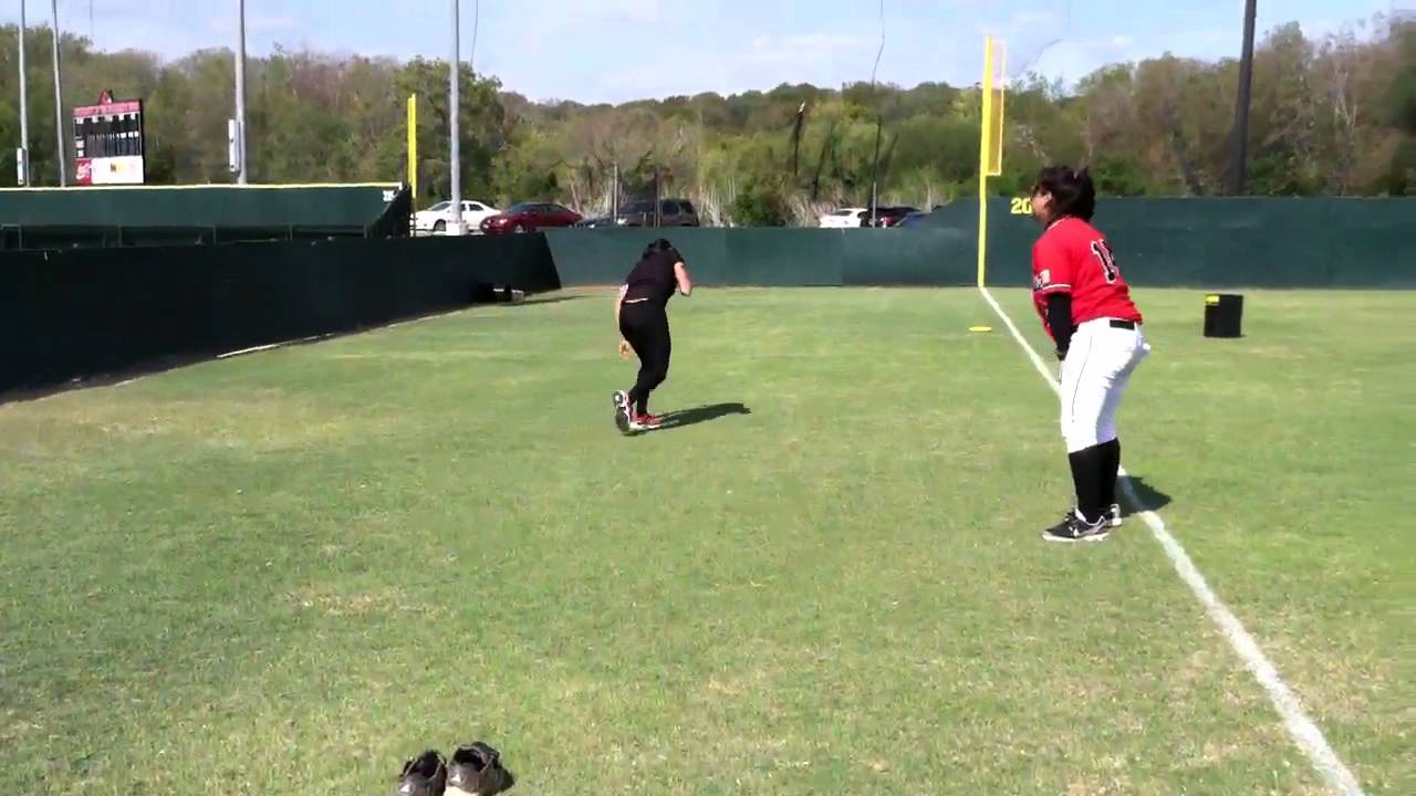 UIW softball alumni 1 - YouTube