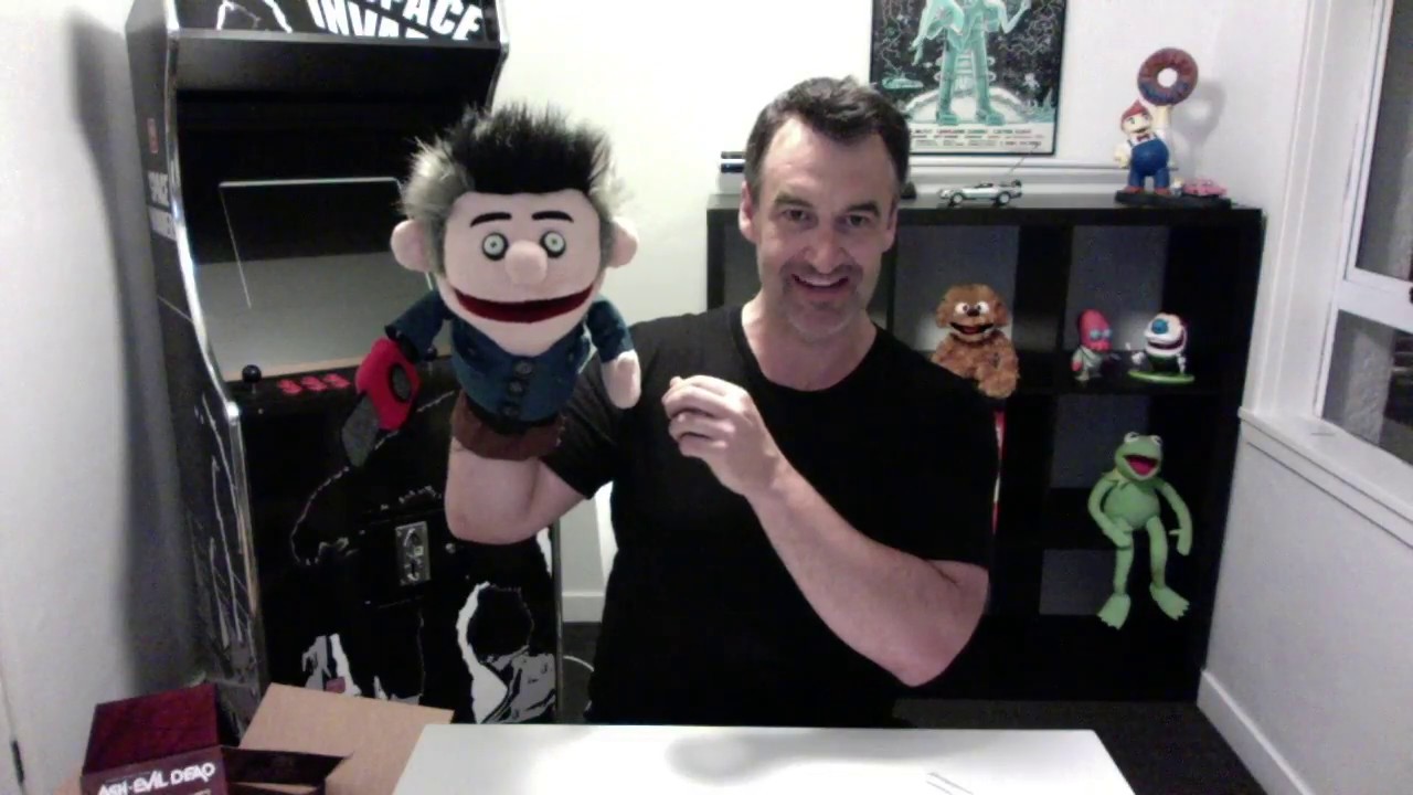Unboxing NECA's Ashy Slashy Puppet Replica - Jeremy Dillon from Ash vs ...