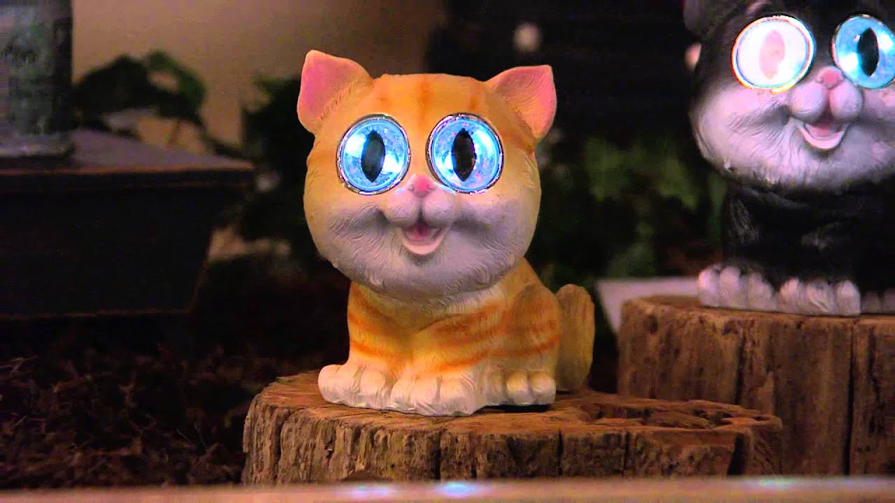 Set of 2 Bright Eyed Solar Spotlight Animals by Smart Solar with ...