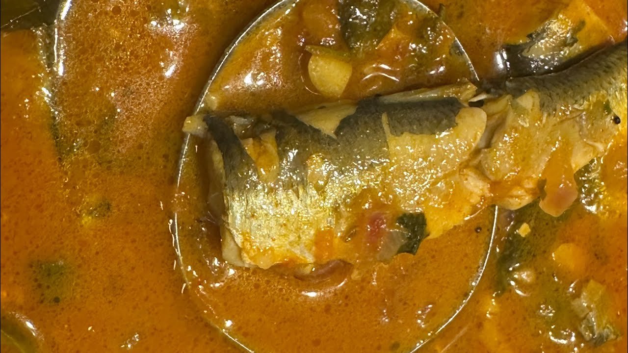 Kerala Special Mathi Meen Kulambu Recipe in Tamil | Mathi Fish Curry ...