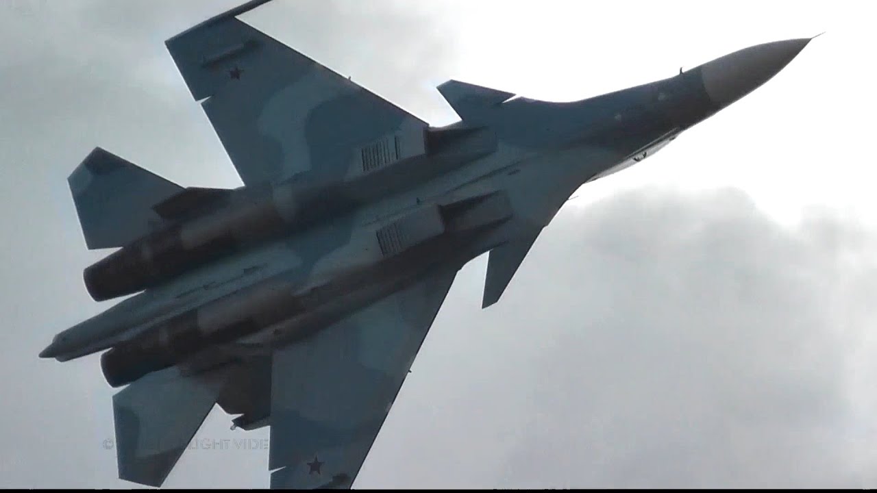 Sukhoi Su-30SM [Сухой Су-30CM] Incredible 3D Thrust Vectoring Demo ...